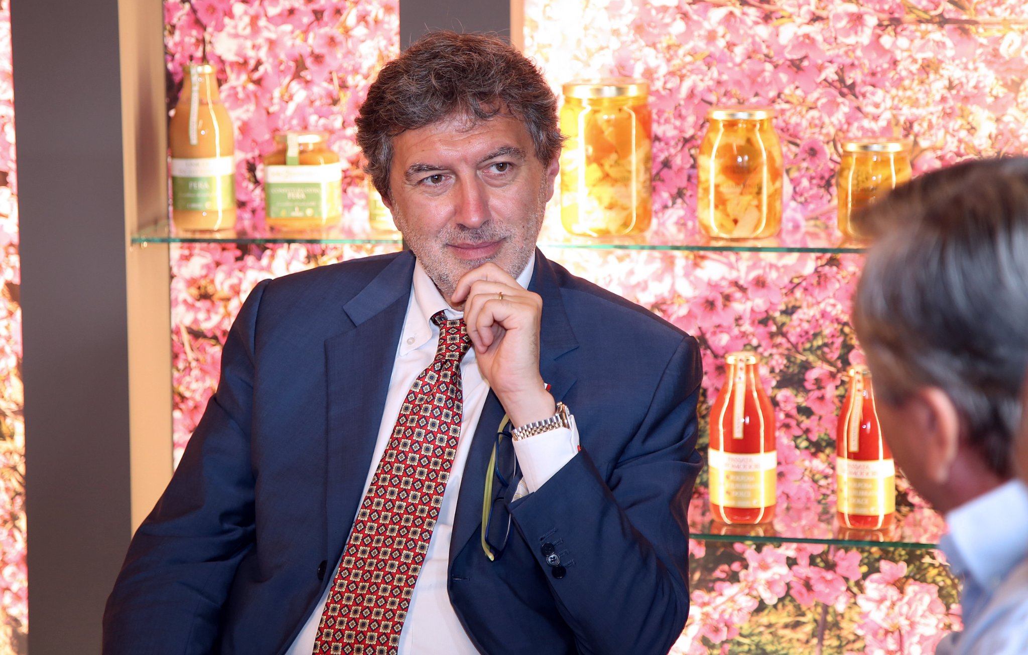 Amazon nel Vastese, il governatore Marsilio: «Confermate mille ...