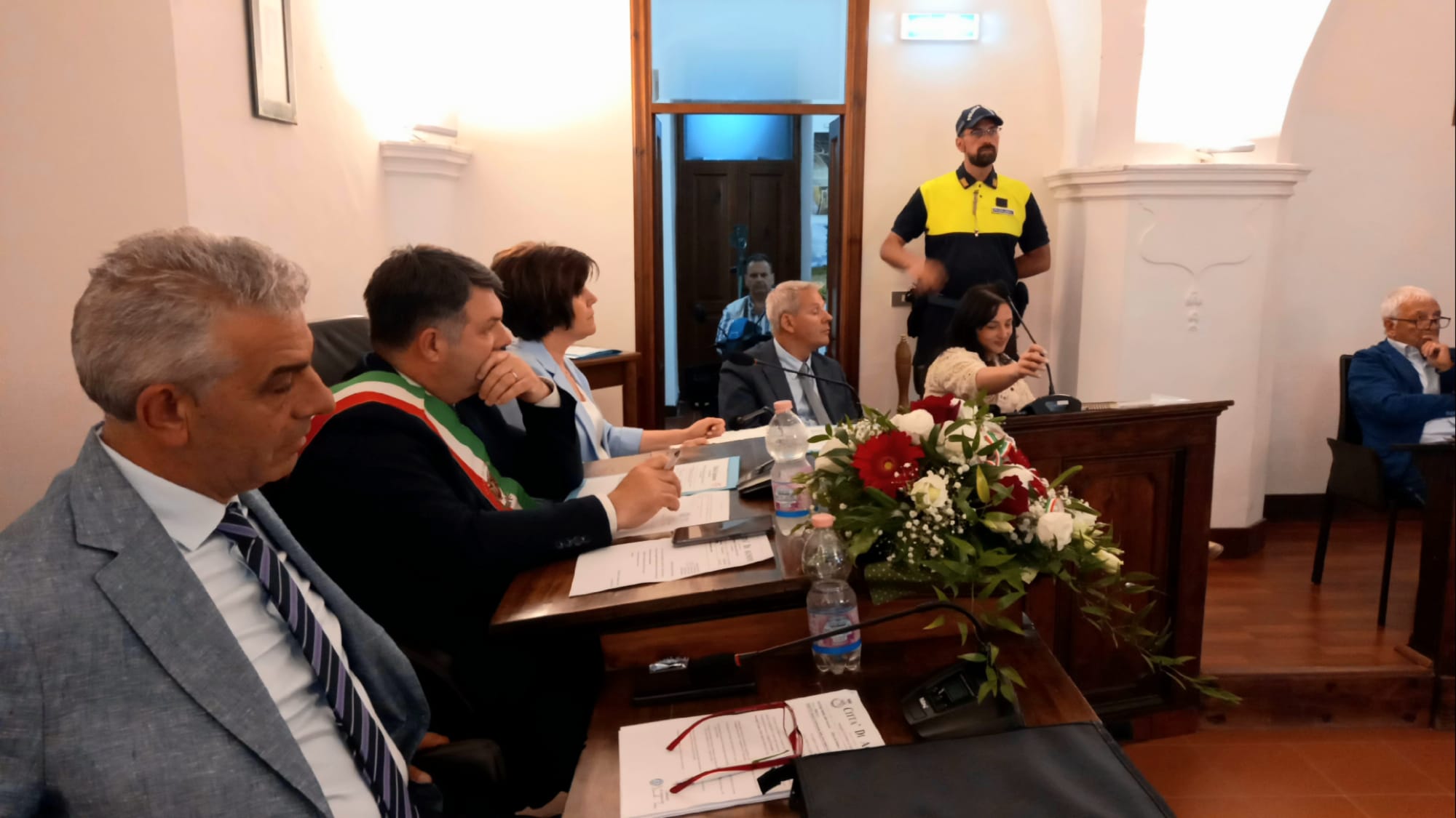 Sicurezza in città: la Giunta Saia acquista armi e munizioni - L'Eco